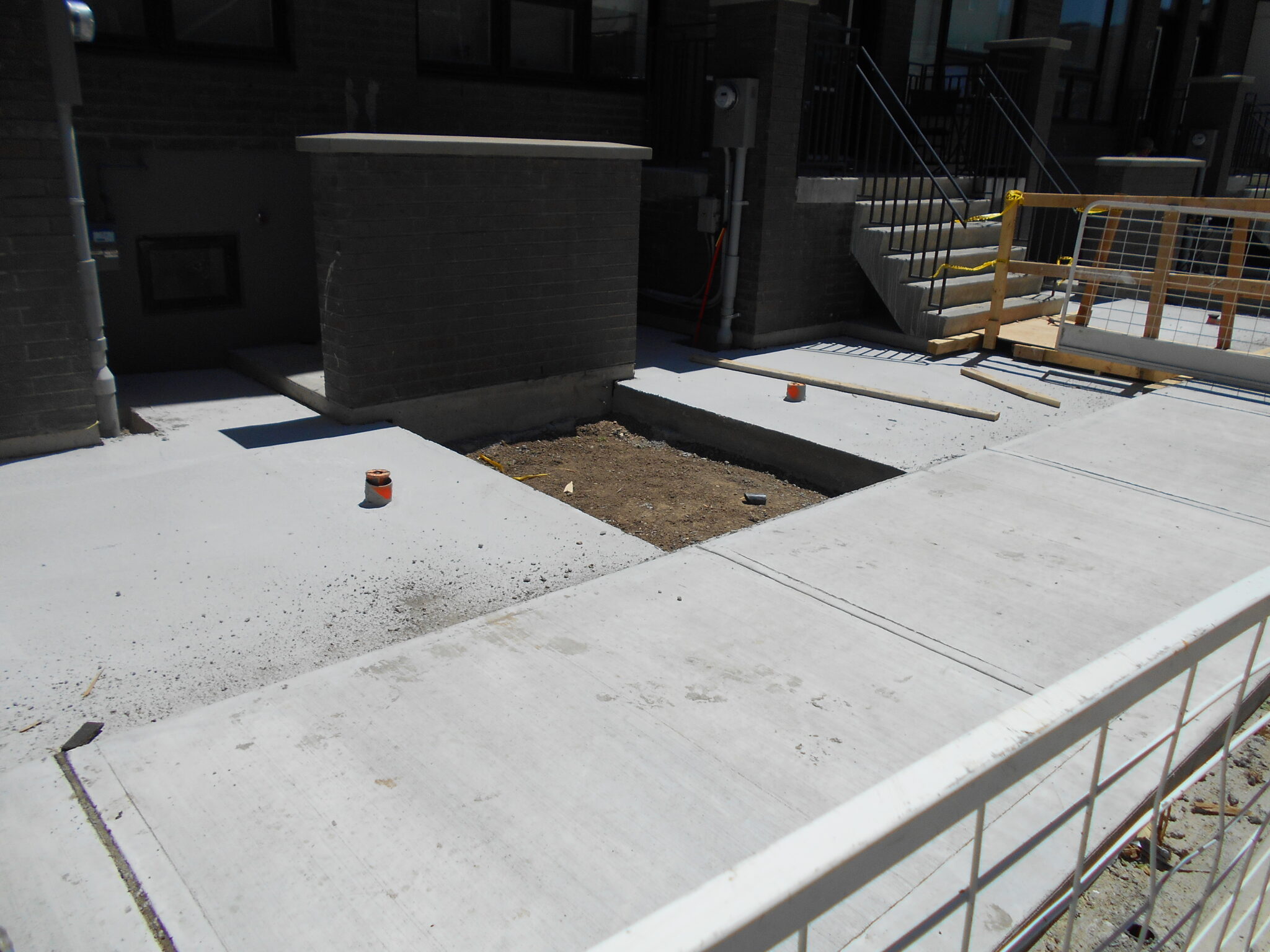 Toronto Housing Project Solves Complicated Budget and Space Obstacles ...