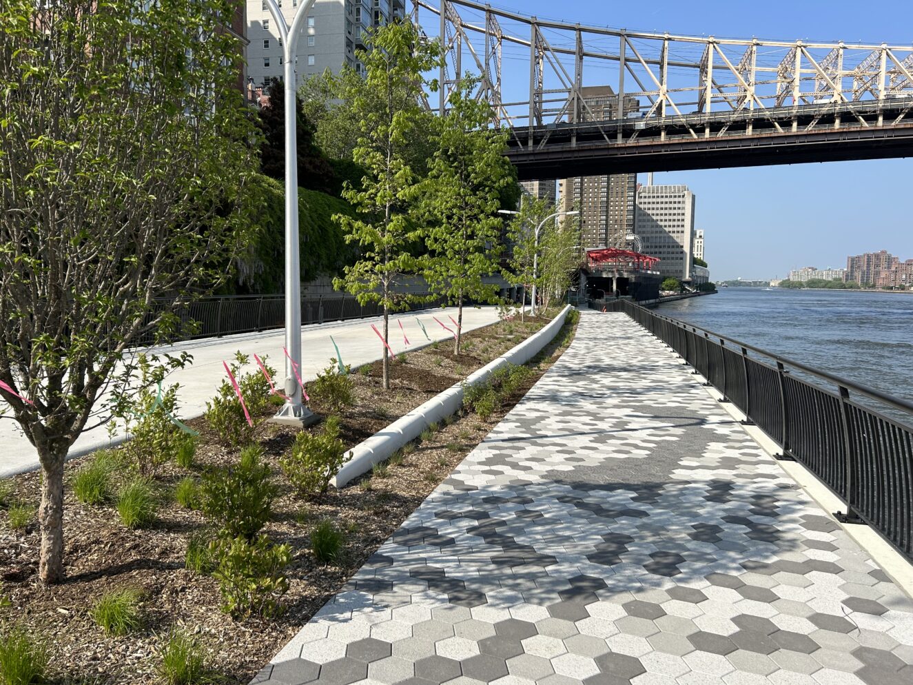 Manhattan’s East Midtown Greenway Installs Over 2,000 Silva Cells ...