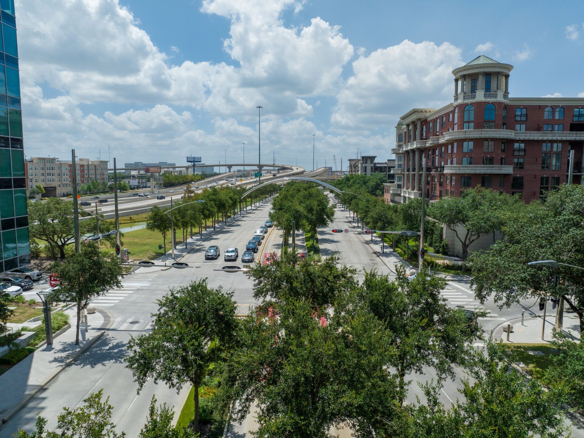 Houston’s Uptown District Upgrades Main Streetscape with Nearly 1,000 ...